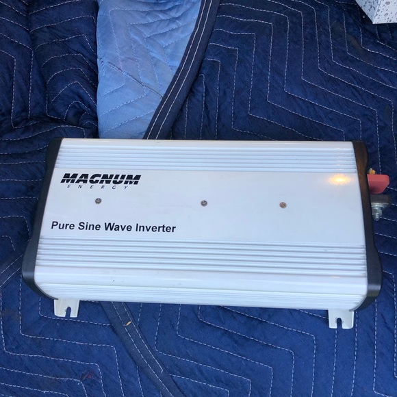 Magnum | Other | Magnum Sine Power Inverter | Poshmark